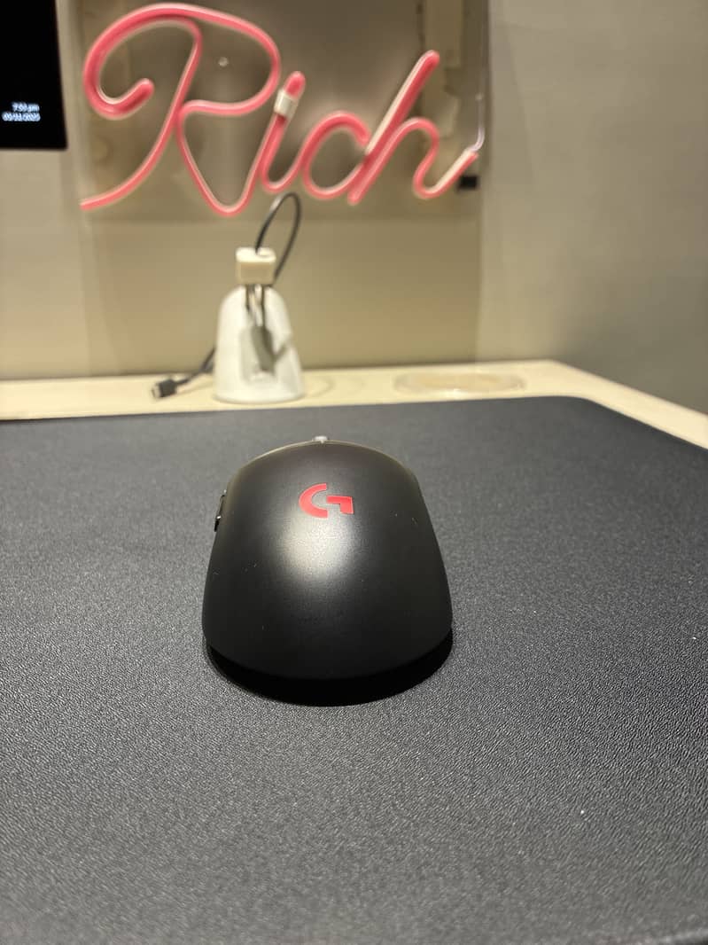 Logitech G Pro 2 Lightspeed (Read Description) - Computer Components ...