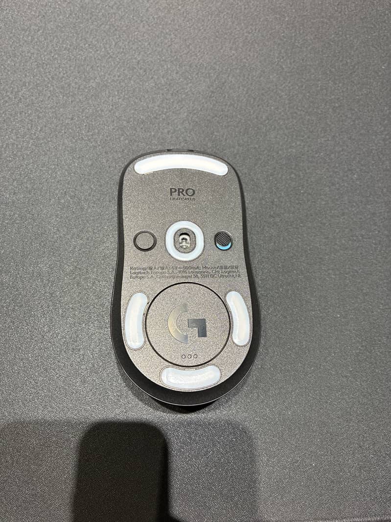 Logitech G Pro 2 Lightspeed (Read Description) - Computer Components ...