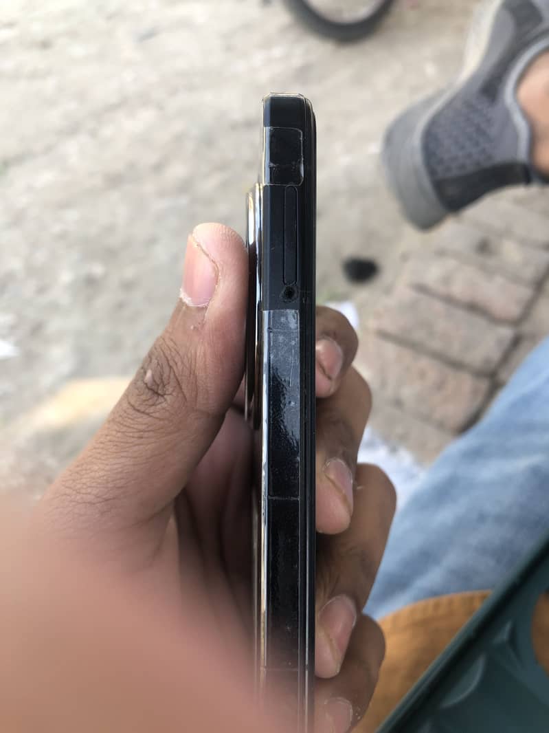 Redme A3 - Mobile Phones - 1108088721