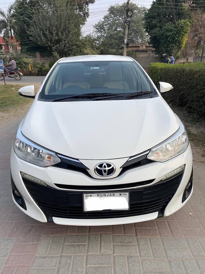 TOTAL YARIS 1.5 TOTAL B2B GENUINE - Cars - 1108204925