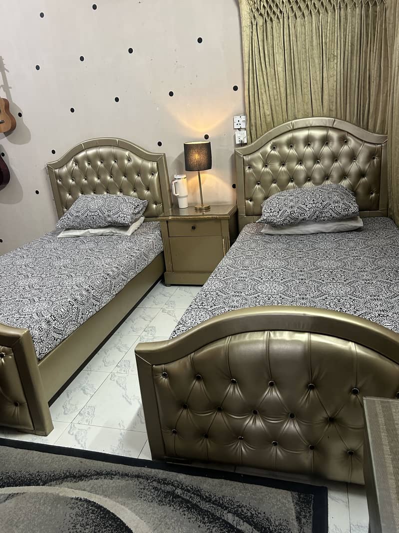 Leather poshish single bed set - Beds - 1108268188