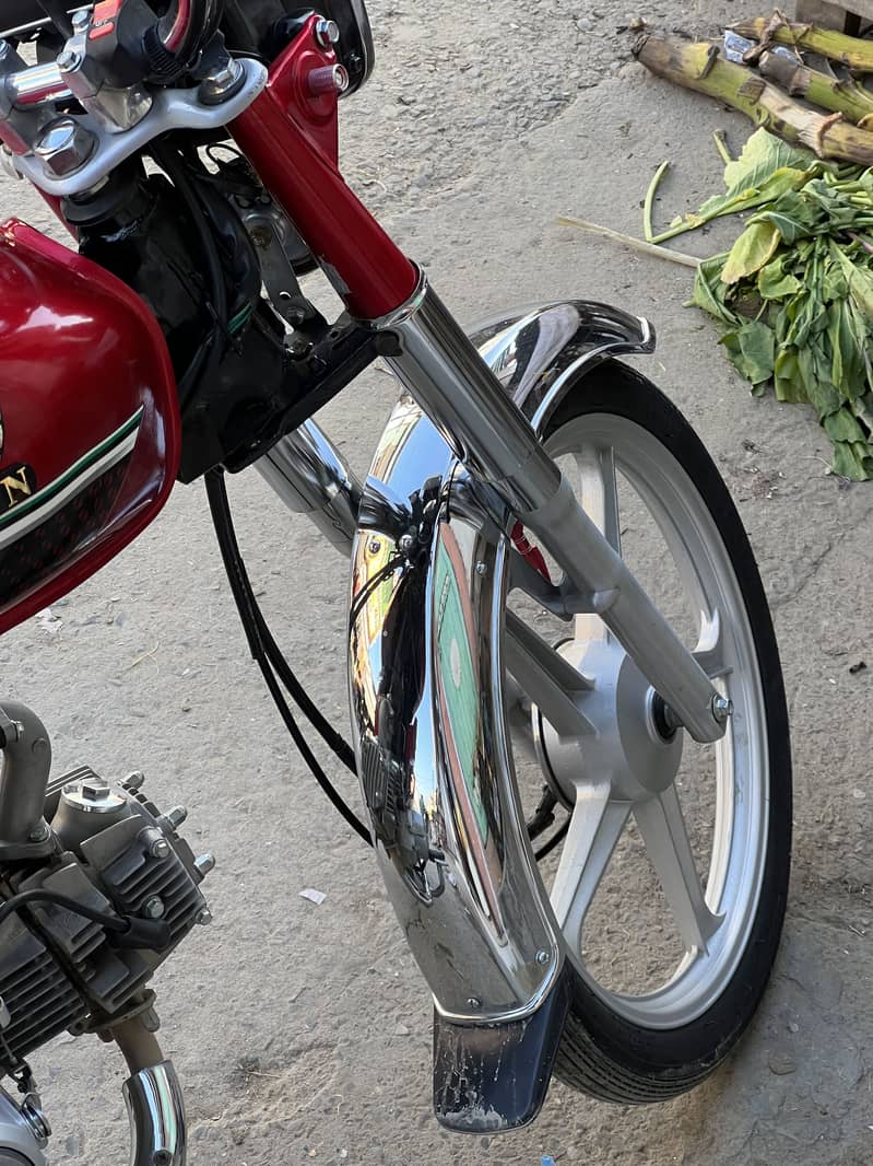 crown lay rim self start 2025 model - Other Motorcycles - 1108271061