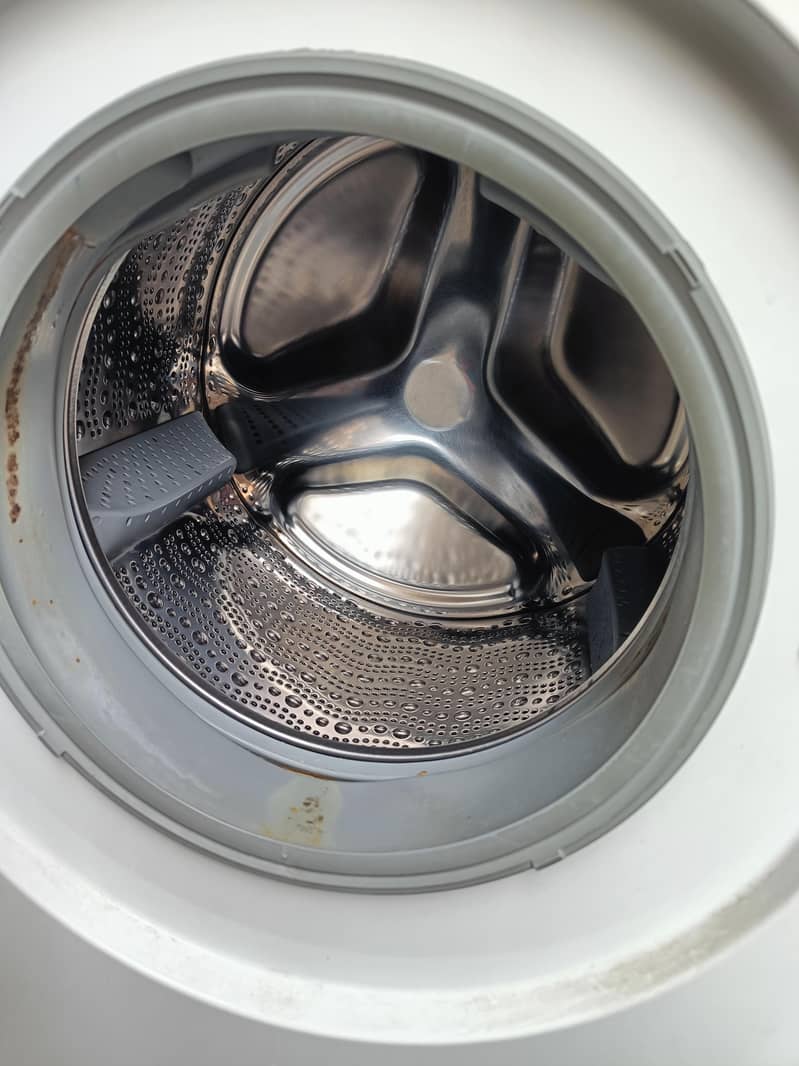 Bosch front load washing machine - Washer & Dryer - 1108316938