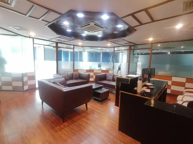 A 2000 Square Feet Office Located In Siddique Trade Center Is Available ...