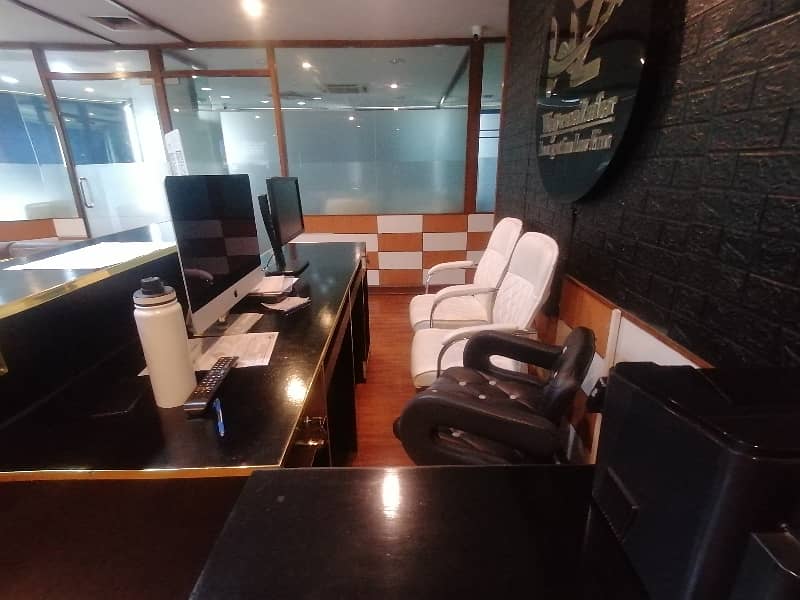 A 2000 Square Feet Office Located In Siddique Trade Center Is Available ...