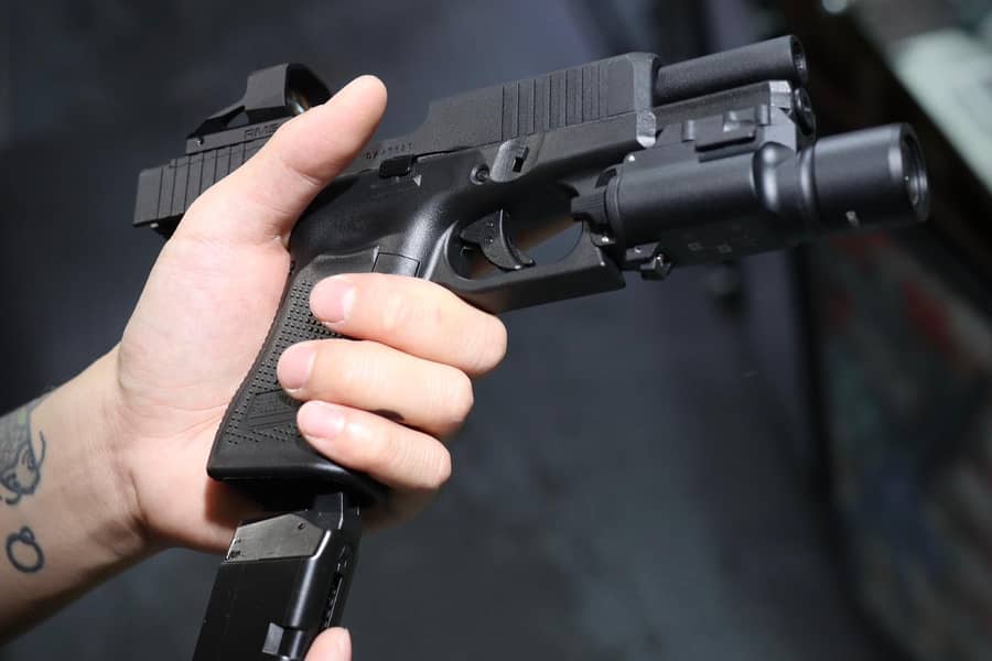 Glock 19 Gen 5 Airsoft Toy Pistol CO2 Powered Fully Metal - Toys ...