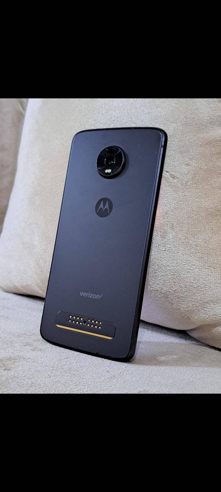Motorola Z4 - Mobile Phones - 1108372227