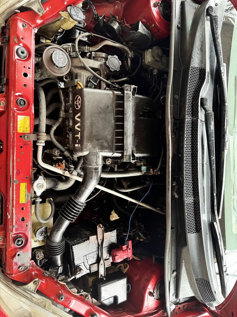 Toyota Vitz 2000 – Fully Maintained | Low Mileage | Outclass Engine ...