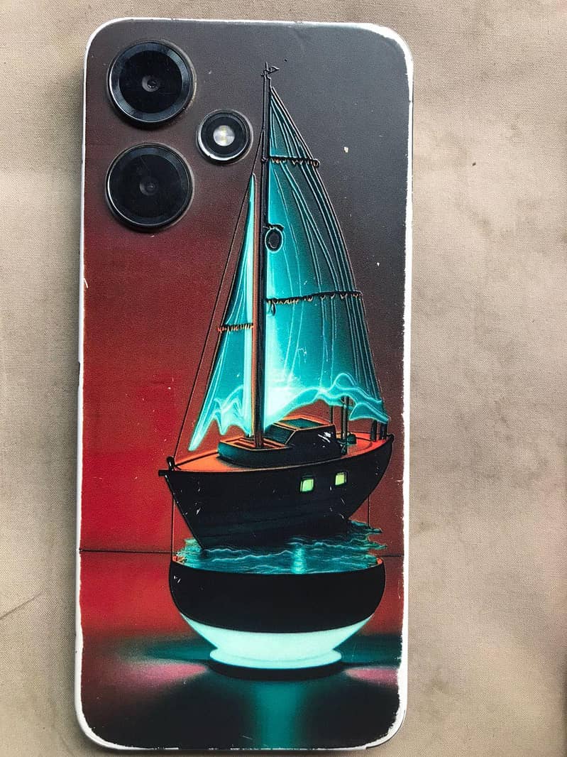 infinix hot 30 play 4/64 front pqr thoray sctarches hain total geniun ...