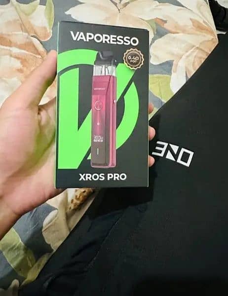 Vaporesso Xros Pro Pod Vape Purple 10/10 2 coils 2 days used Full Box ...