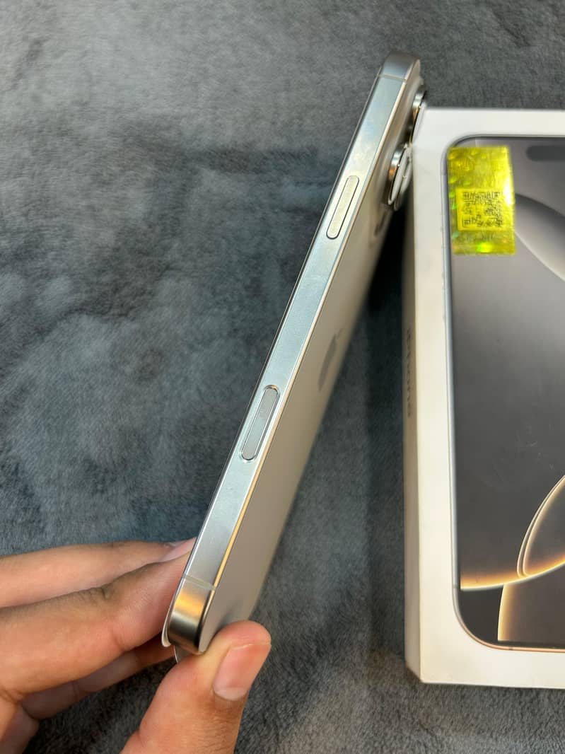 iphone 16 ProMax - Mobile Phones - 1108153643