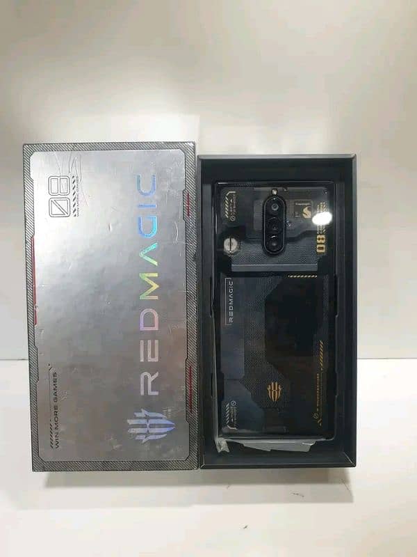 rad magic 8 Pro 16/512gb0322+0029+449 - Mobile Phones - 1108483822