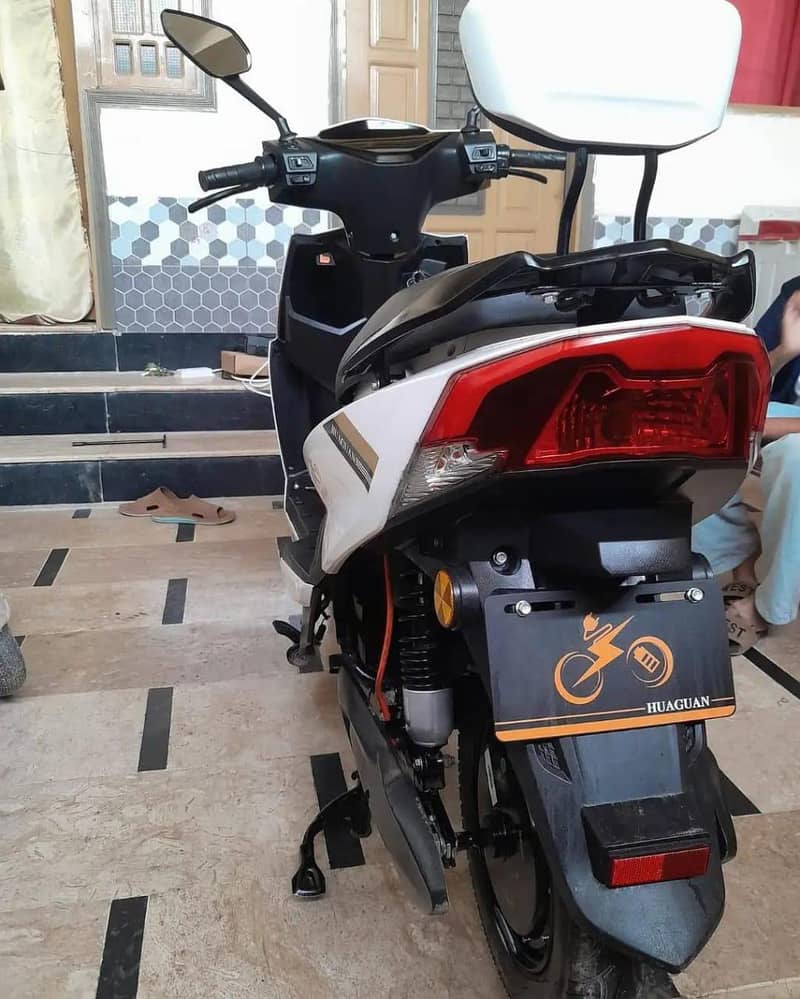 1500 watt scooty new ha gift Mila tha - Electric - 1108487602