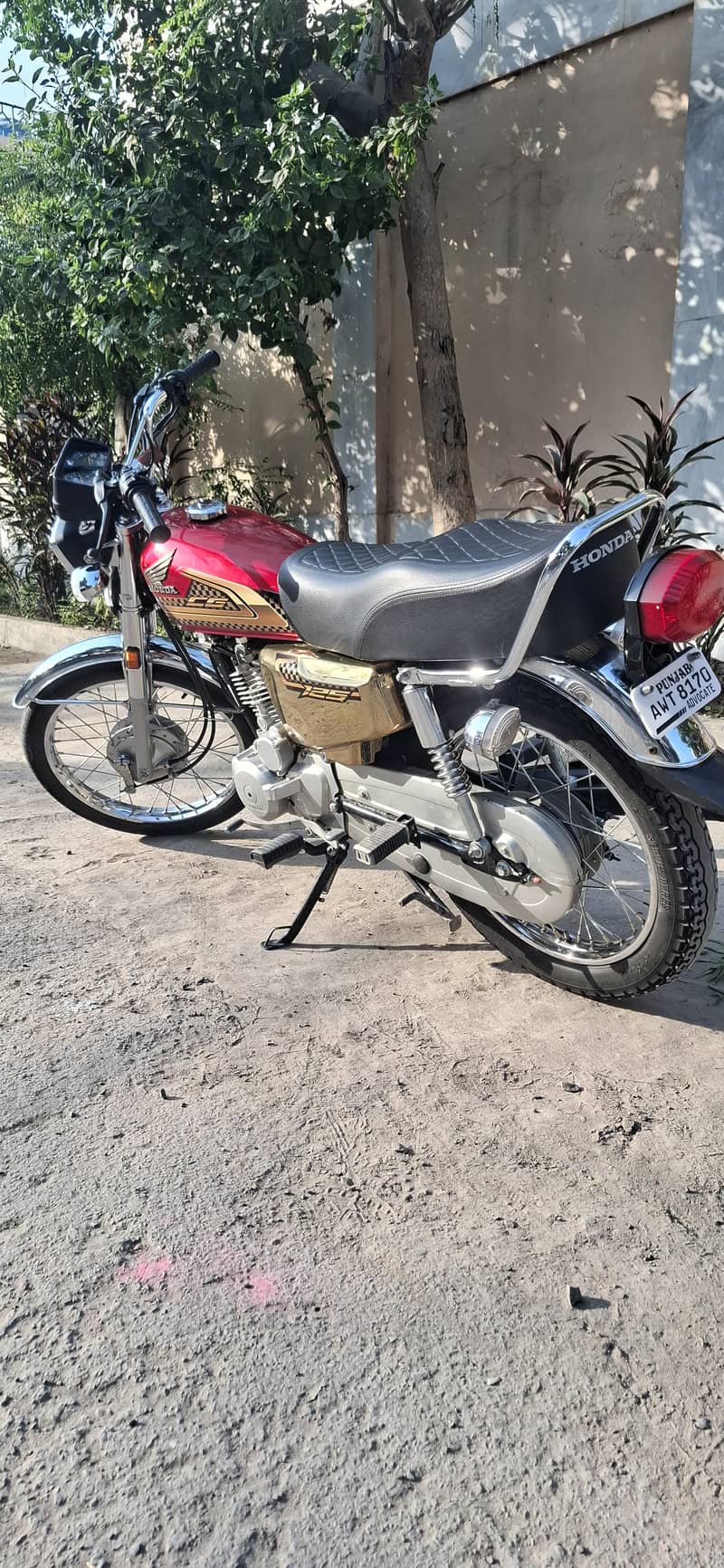 Honda CG 125-S Gold Edition 2025 - Standard - 1108495581