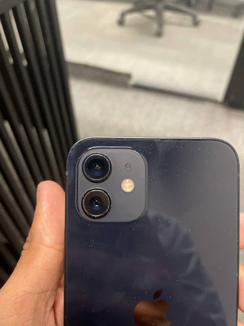 iPhone 12 Midnight - Mobile Phones - 1108525222
