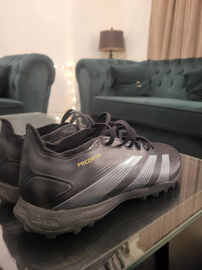 Original Adidas Predators urgent sell - Footwear - 1108527881