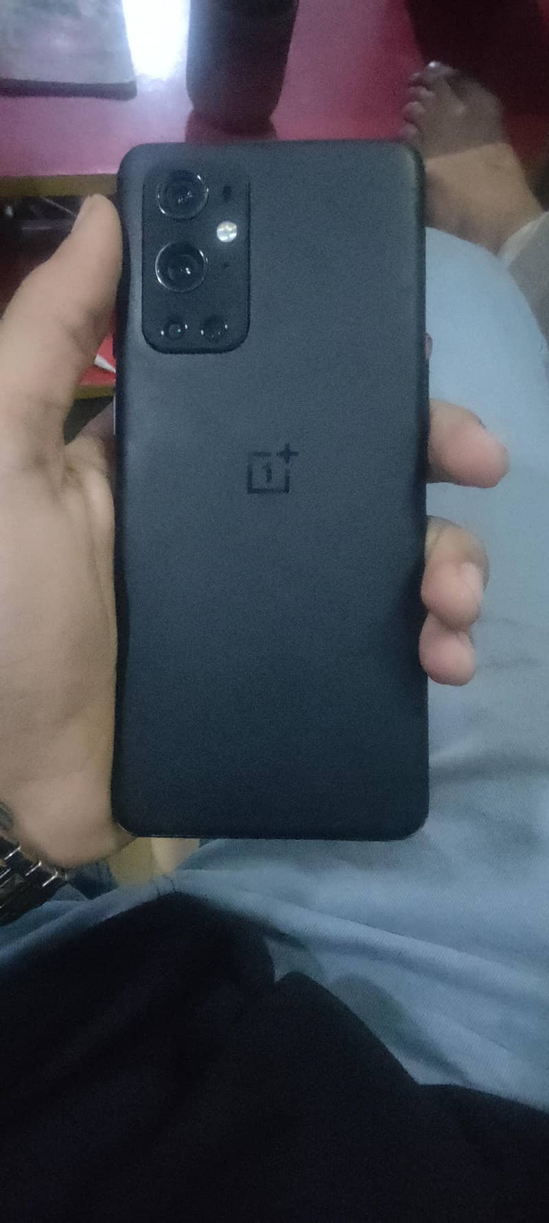 OnePlus 5G - Mobile Phones - 1108570185