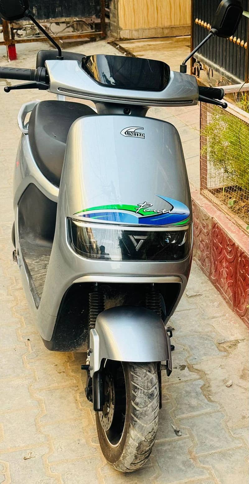 UNITED SCOOTY SMART 1000W 2025 - Electric - 1108581921