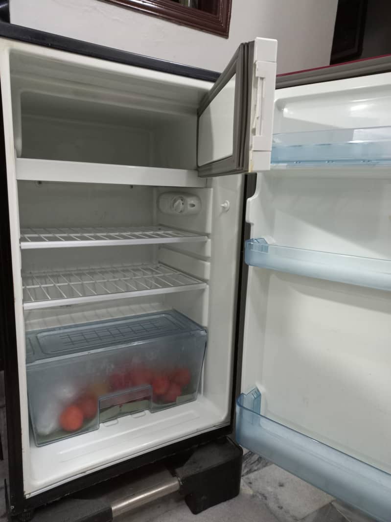 dawlance mini room fridge 9101 - Refrigerators - 1108610857