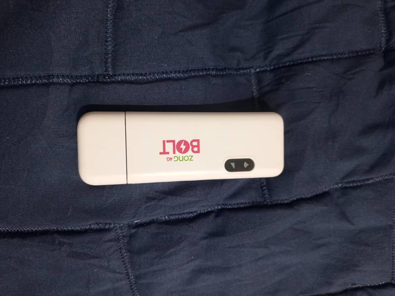 Zong 4G Device (Unlocked) - Networking - 1108636351