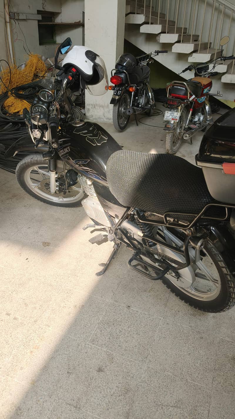 Gs150 special edition - Standard - 1108646003