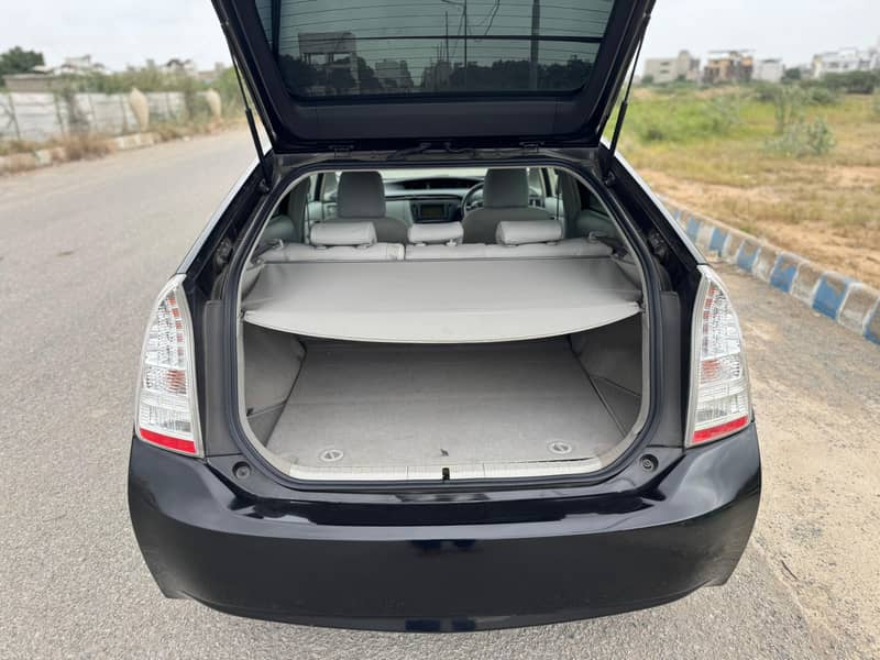 Toyota Prius G Turing Selection SR Solar panel - Model 2010/14 - Cars ...