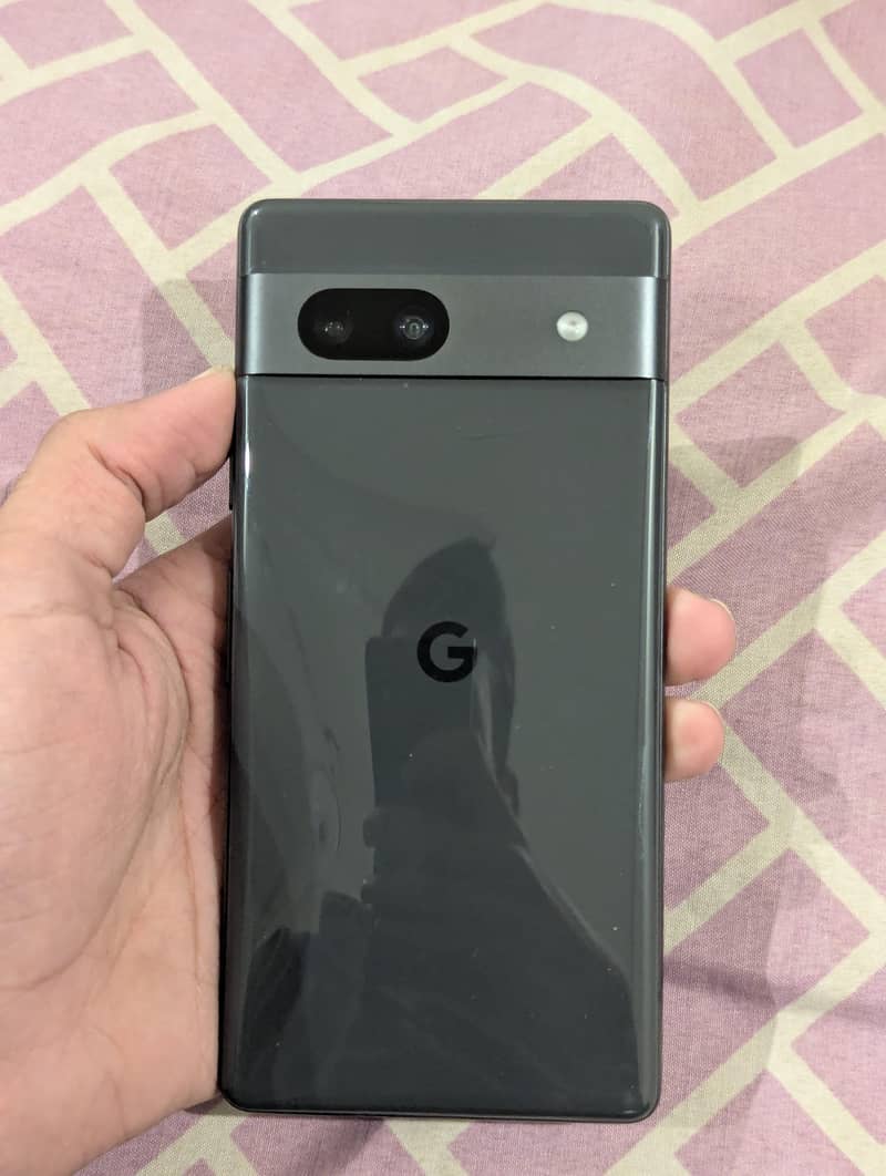 pixel 7A battery swollen - Mobile Phones - 1108675129