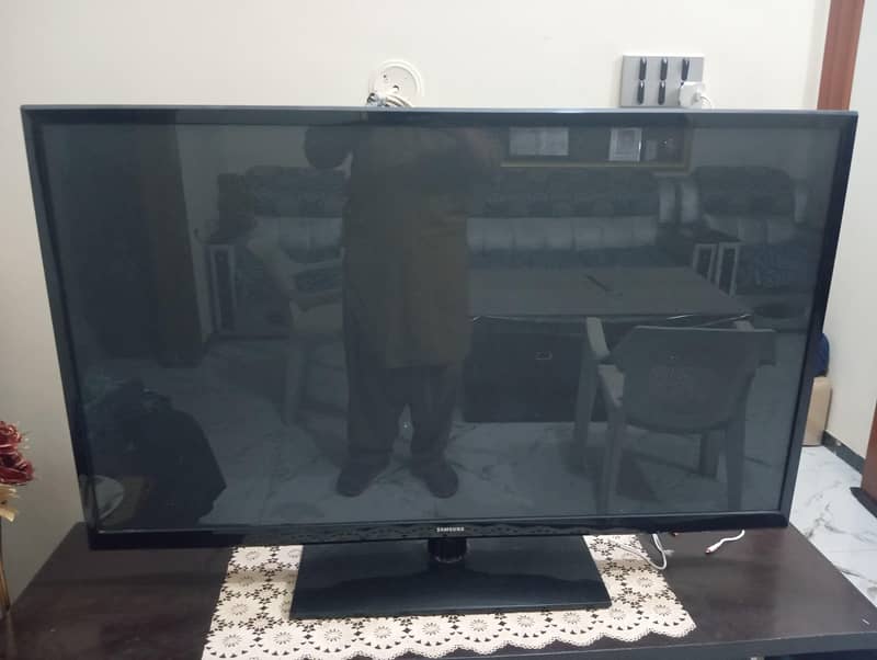 Samsung 55 inches Plasma TV - Televisions - 1108706326