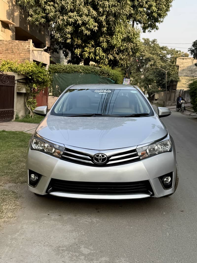 Corolla 2017 gli - Cars - 1108724166
