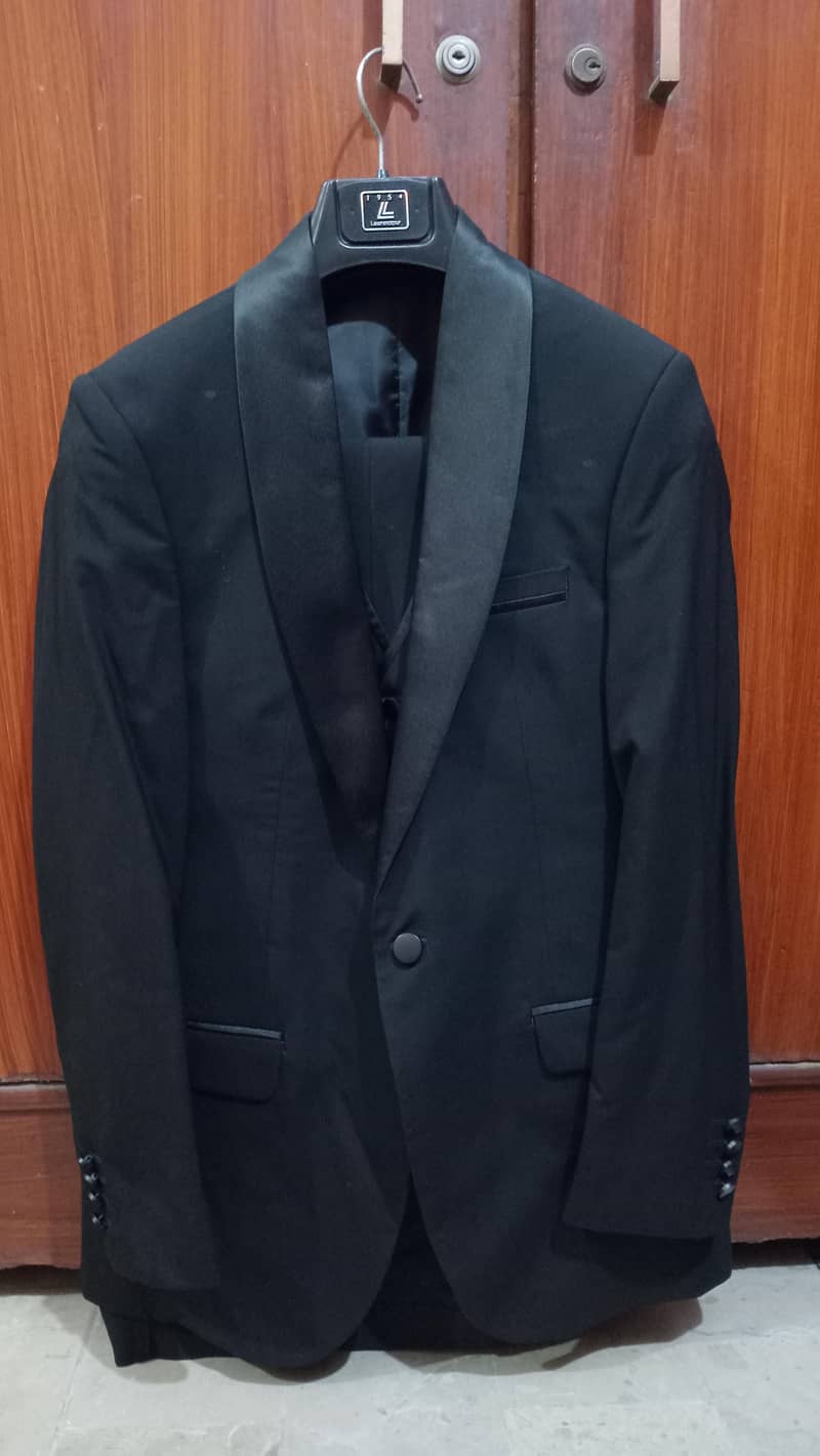 Lawrencepur Three Piece Suit with Shirt for sale - Grooms - 1108732015