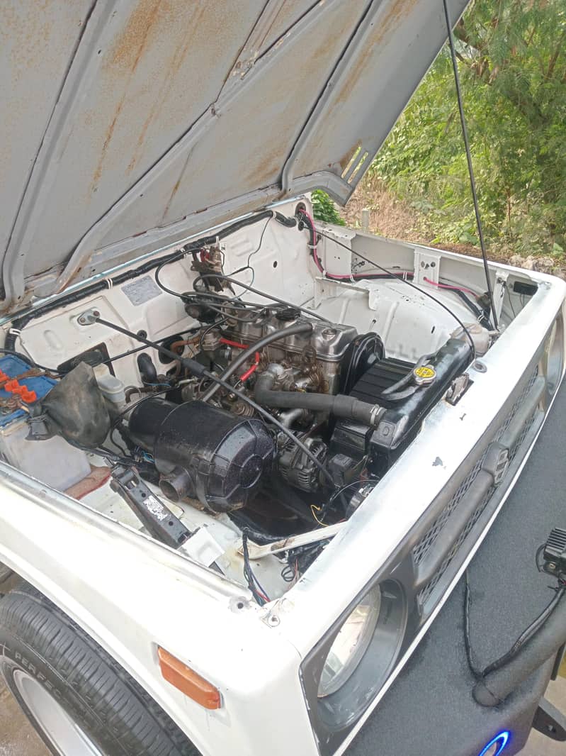 suzuki sj410 jeep - Cars - 1108243575