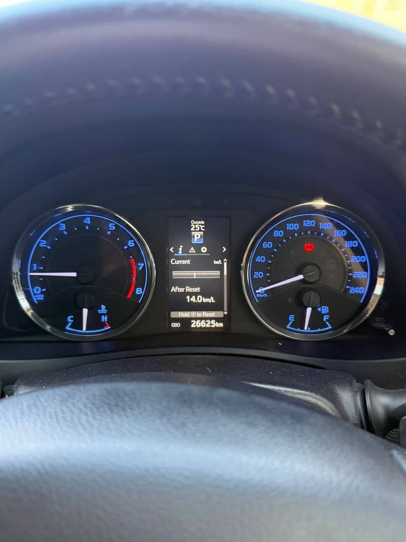 Toyota Corolla Altis Grande X CVT-i 1.8 Beige Interior 2023 - Cars ...