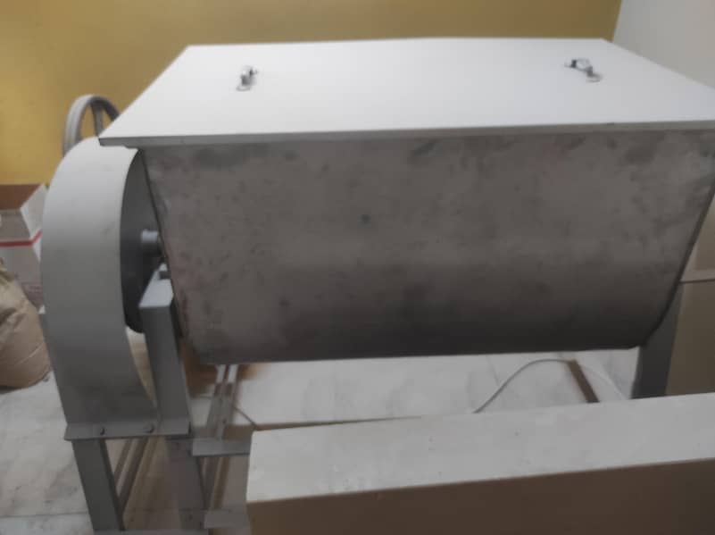 industrial Dry Mixer Machine 150kg, 2 hp motor - Other Business ...