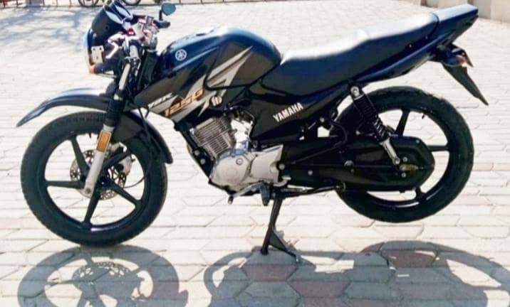 Yamaha YBR 125G black color - Standard - 1108854581
