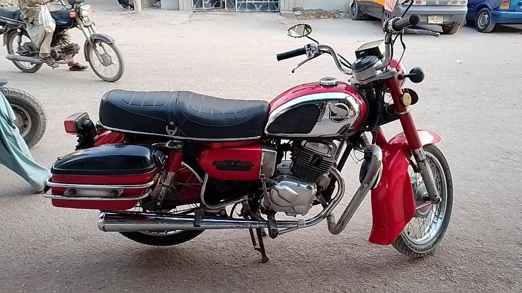 this is a my favourite bike roadmaster 200cc - Sports & Heavy Bikes ...