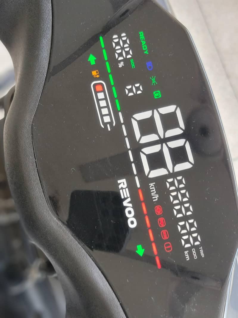 Revoo Electric Bike scooty for sale - Electric - 1108909137