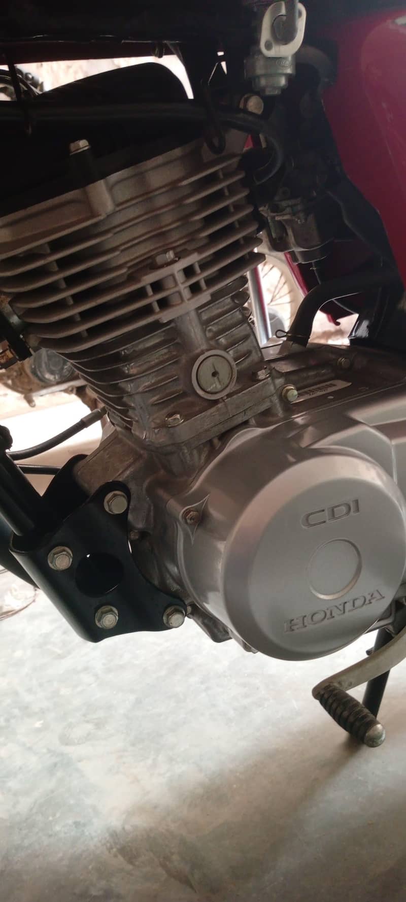 CG 125 Honda Red color 2025 - Standard - 1108918076