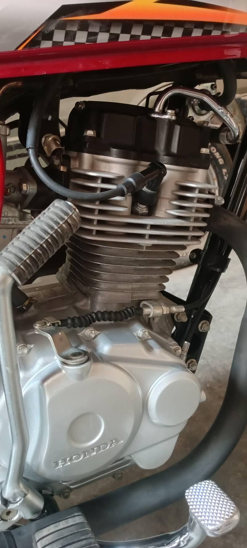 CG 125 Honda Red color 2025 - Standard - 1108918076