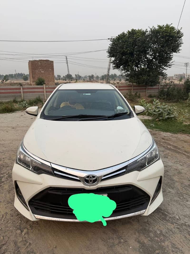 Toyota corolla gli 2018 model - Cars - 1108924592