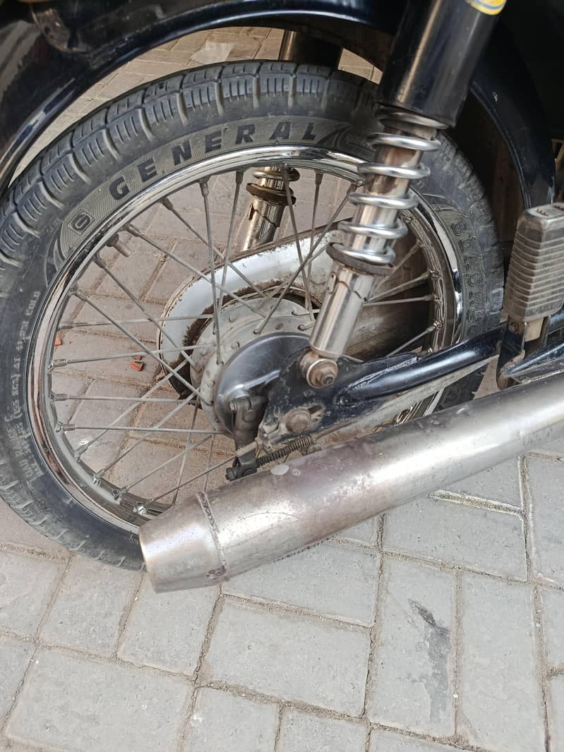 Unique 70cc - Standard - 1108935349