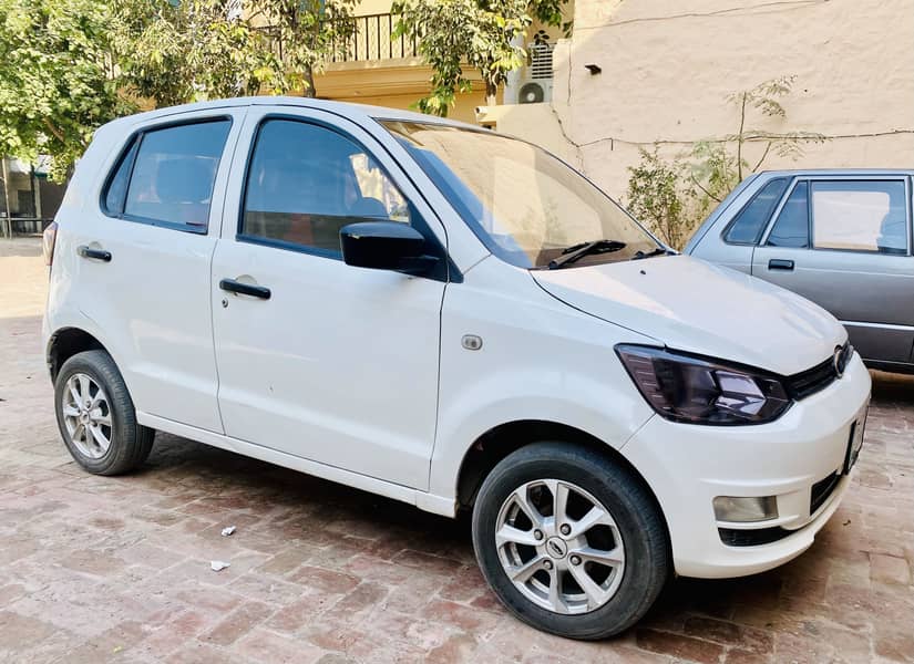 United bravo - Cars - 1108937439