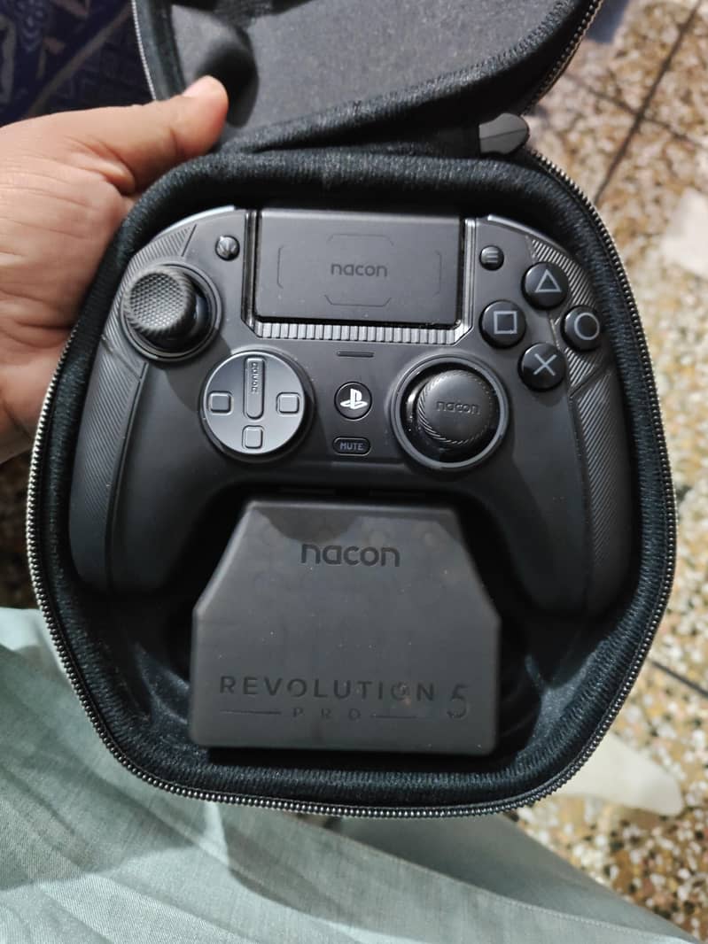 nacon revolution pro 5ps5 ps4 pc - Controllers - 1108939209