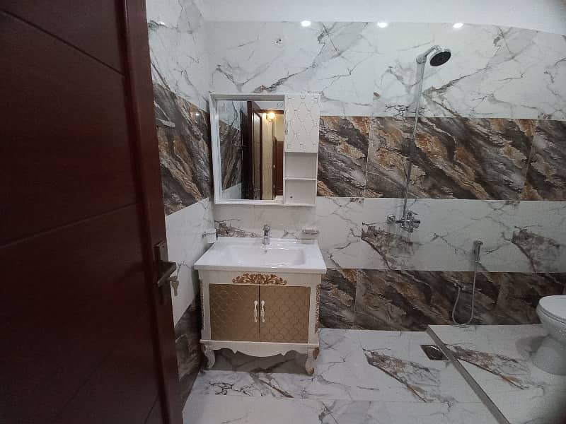 10 Marla House For Rent In Pcsir Phase 2 Near By UCP University And ...