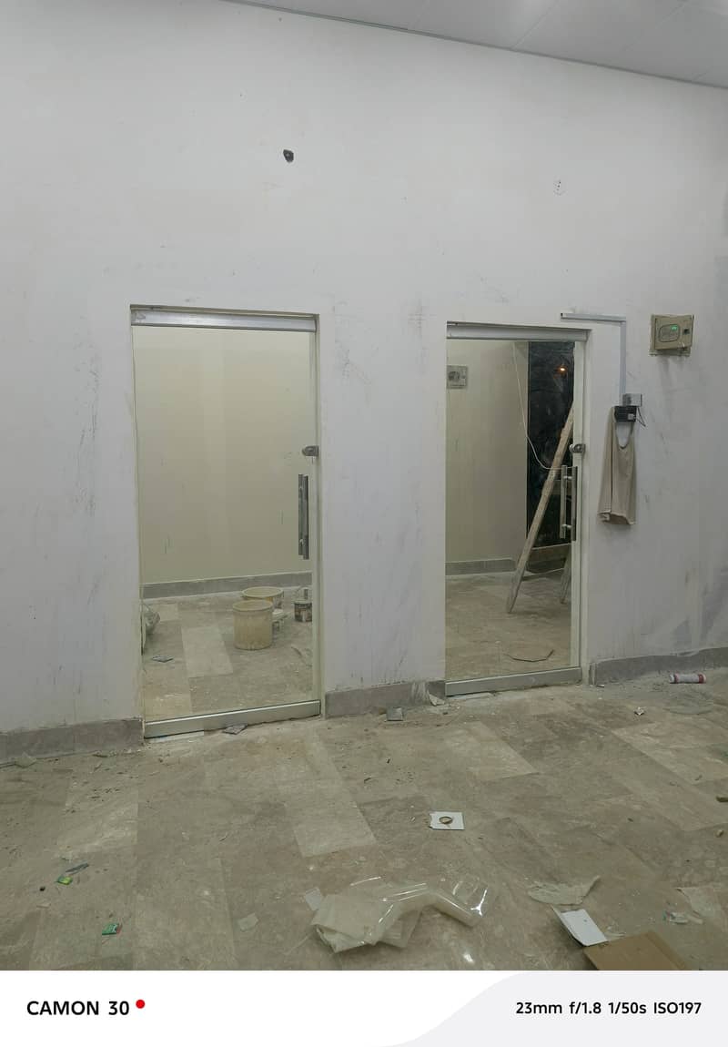 12mm glass doors useable - Other Office Furniture - 1108958722