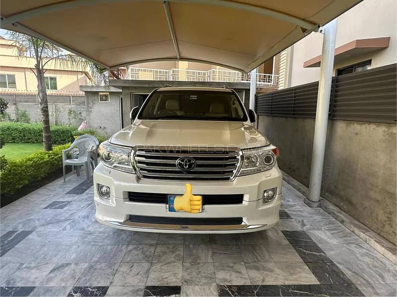 Toyota Landcruiser ZX V8 2015 - Cars - 1108990685