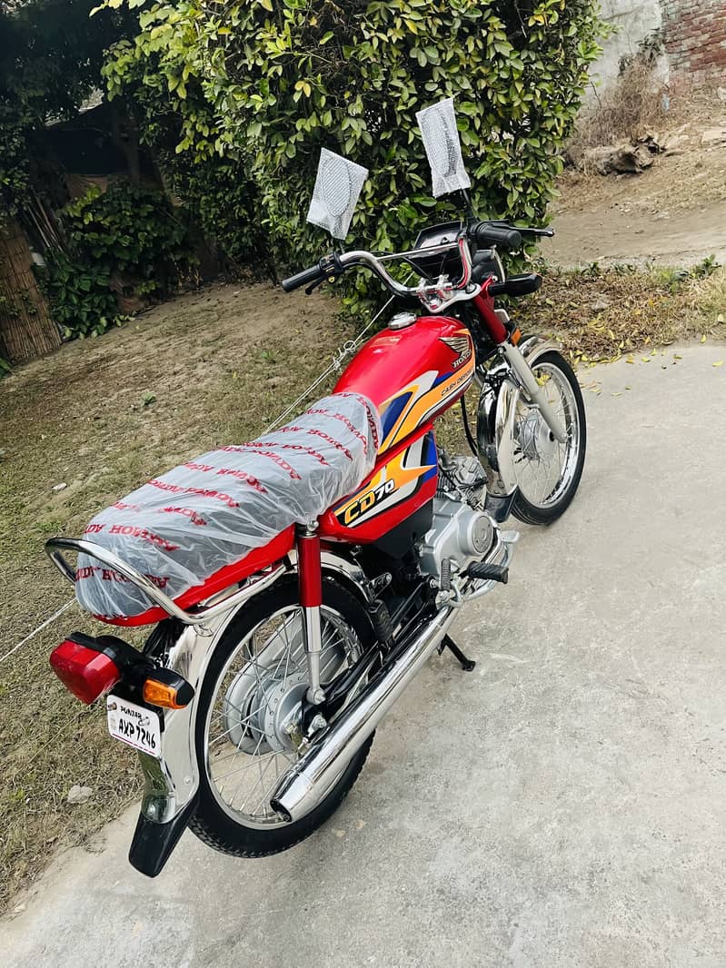 Honda cd 70 2025 model total original bike lush condition - Standard ...