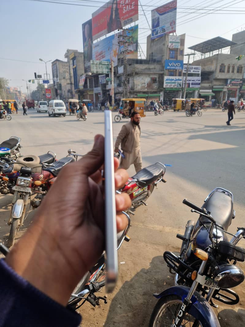 infinx Hot 60 - Mobile Phones - 1109063193