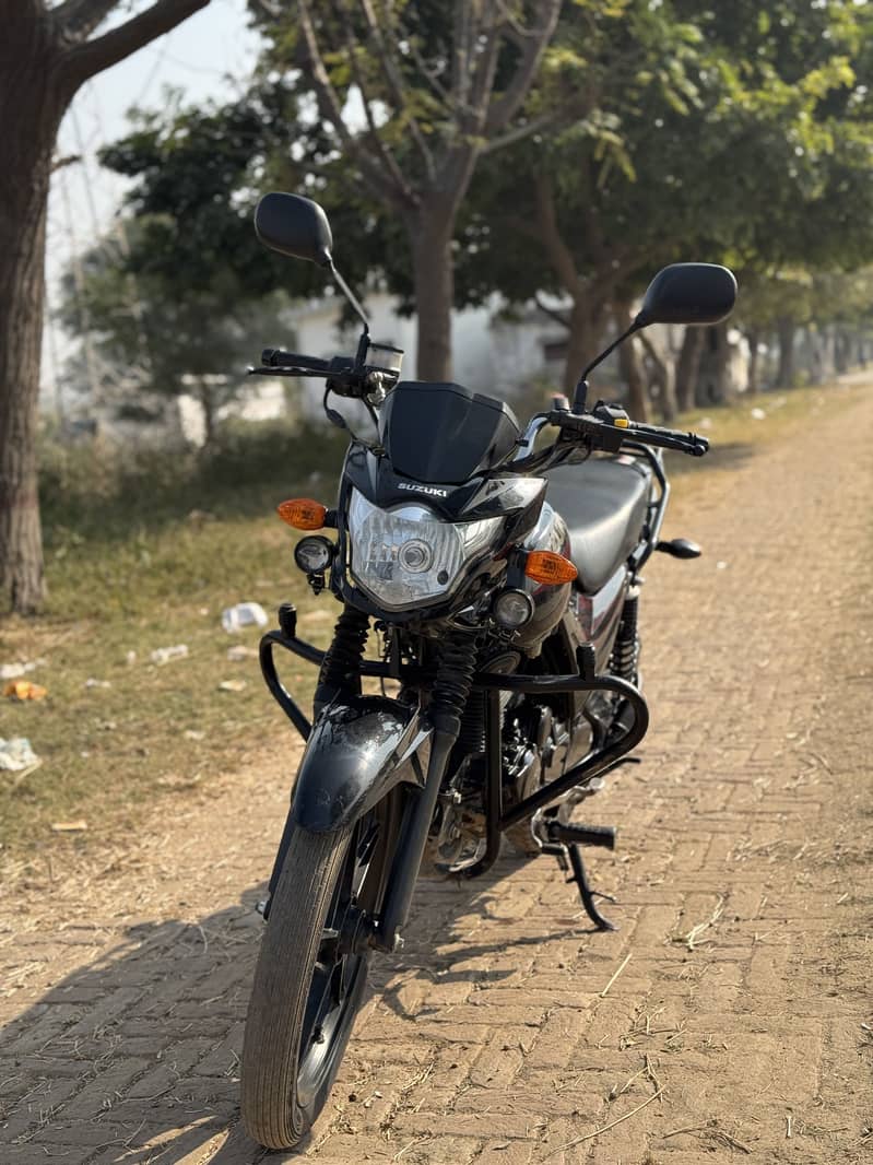 Suzuki Gr150 condition 9/10 - Standard - 1109068480