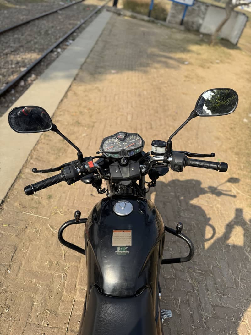 Suzuki Gr150 condition 9/10 - Standard - 1109068480