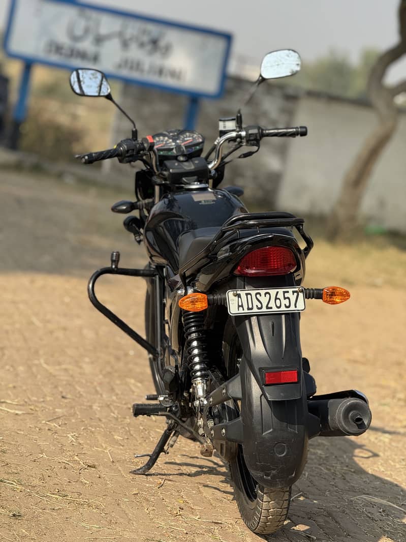 Suzuki Gr150 condition 9/10 - Standard - 1109068480